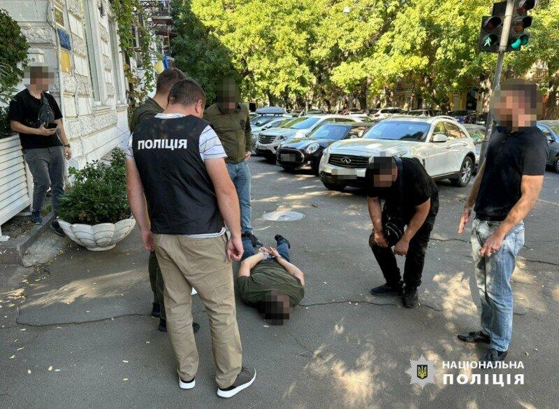1500$ за переведення до небойового підрозділу: на Одещині викрили ...